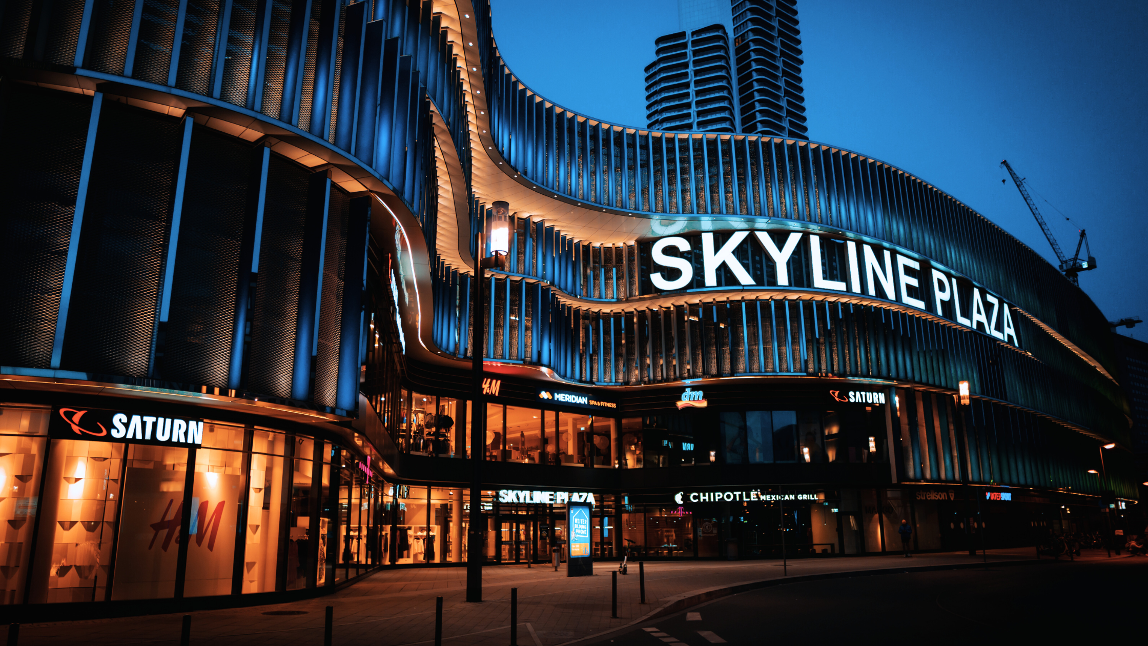 Optimizing Retail Performance Around Co-Tenancy